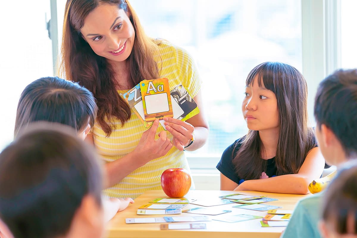 20 Fun Language Learning Games to Teach English in Class