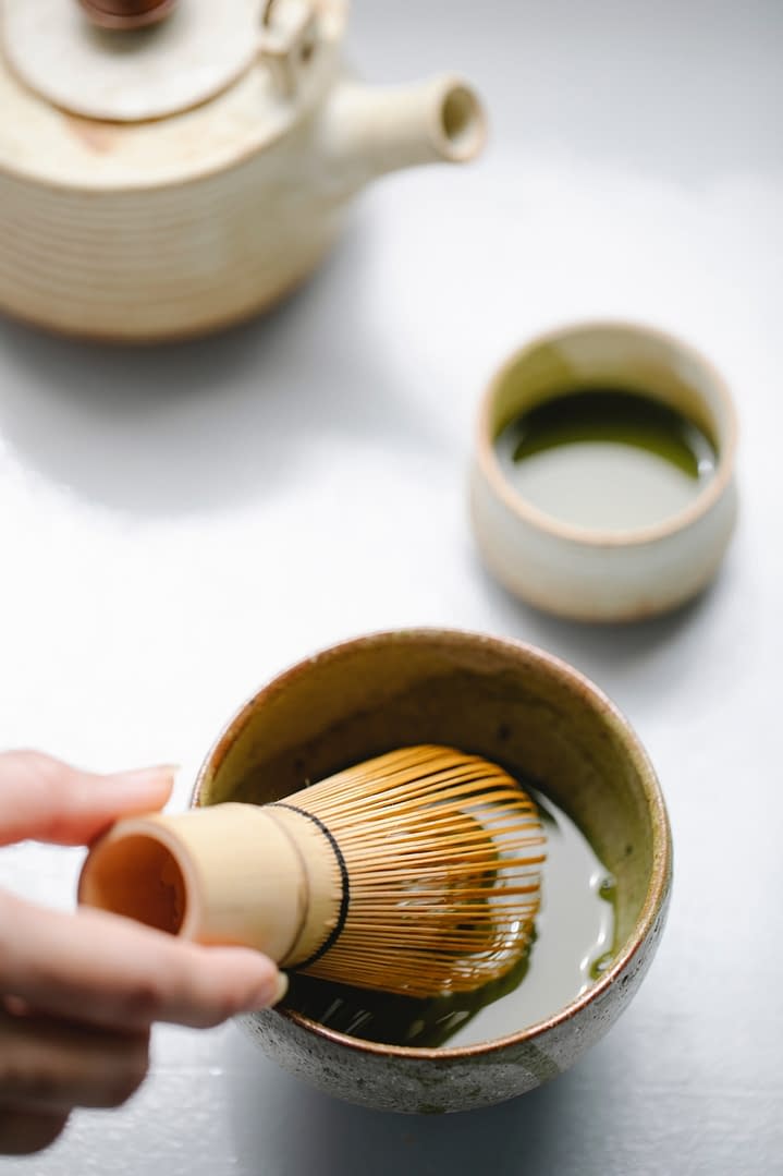 How to Perform a Traditional Japanese Tea Ceremony | Interac